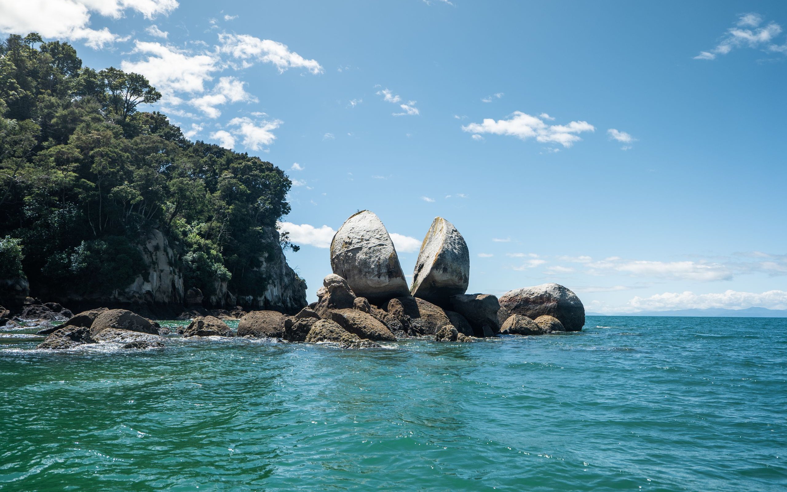 Five Ways To Visit Split Apple Rock In Nelson Tasman